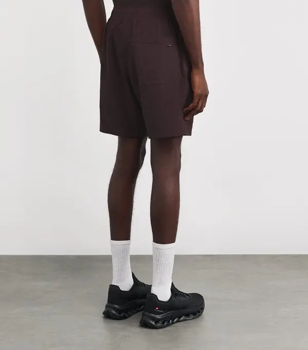 Vuori Kore Shorts - Brown