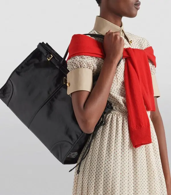 Prada Leather Bonnie Top-handle Bag - Black