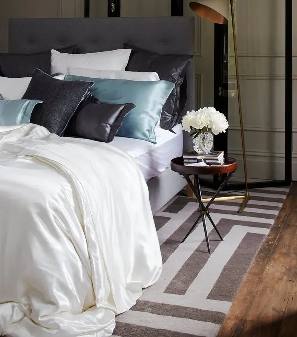 Gingerlily Silk Fitted Sheet - Ivory