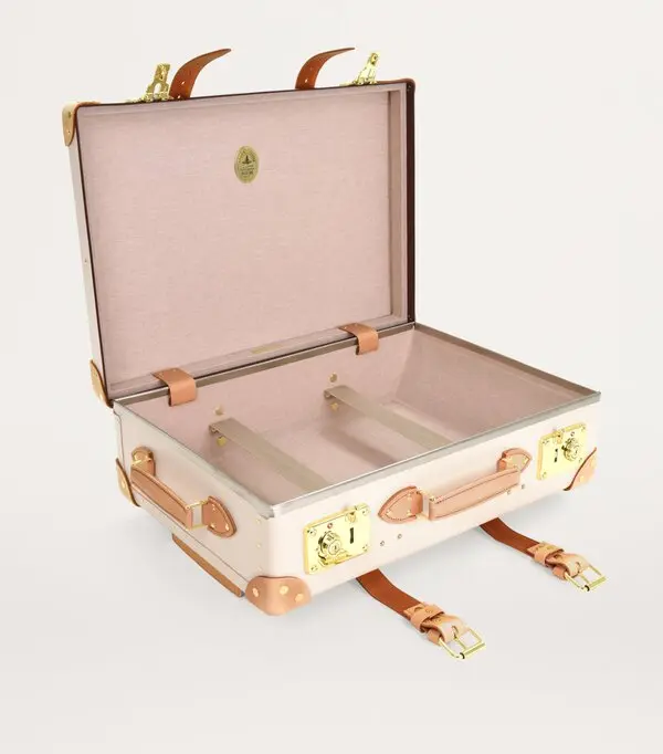 GLOBE-TROTTER Safari 2-wheel Suitcase - Ivory