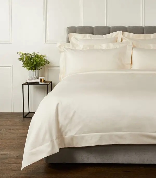 CELSO DE LEMOS Capela Super King Fitted Sheet - Ivory