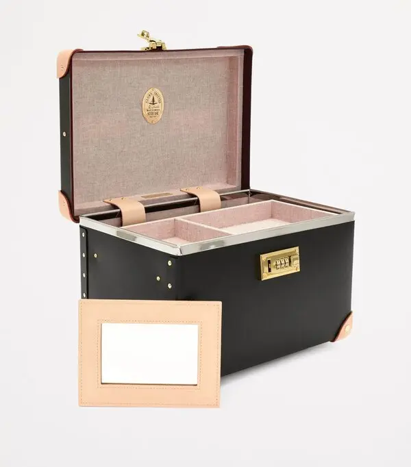GLOBE-TROTTER Safari Vanity Case