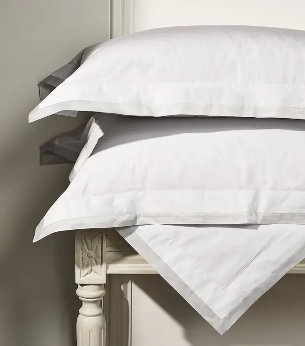 CELSO DE LEMOS Hella Square Pillowcase - Grey