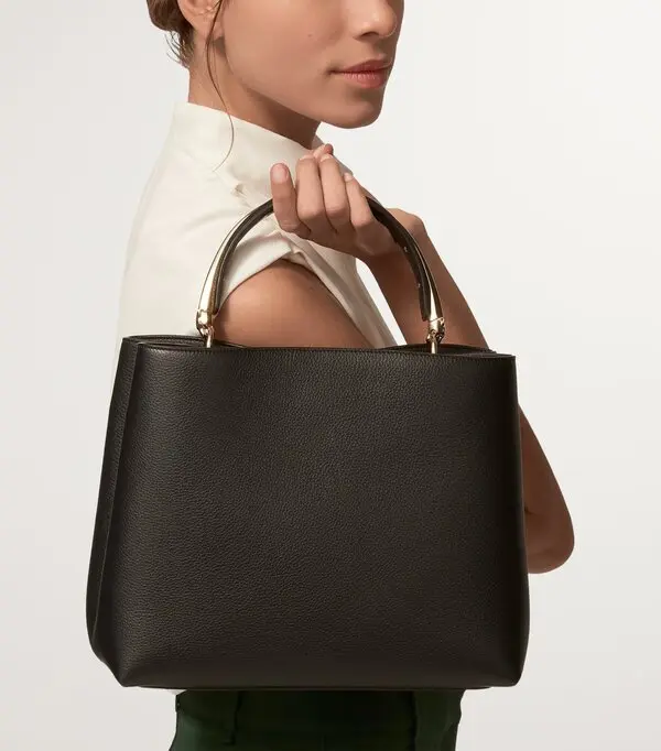 Cartier Panthère De Top-handle Bag - Black