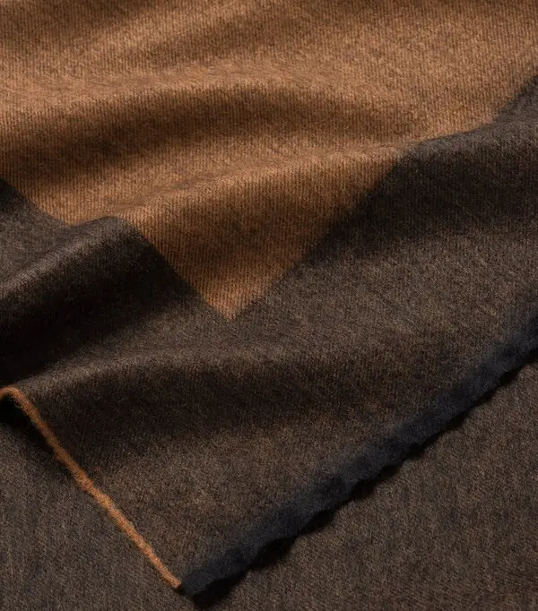 BEGG X CO Cashmere Arran Border Throw - Neutral