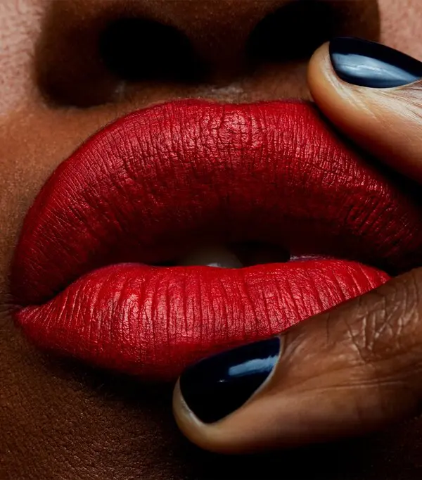MAC COSMETICS Retro Matte Liquid Lipcolour - Red