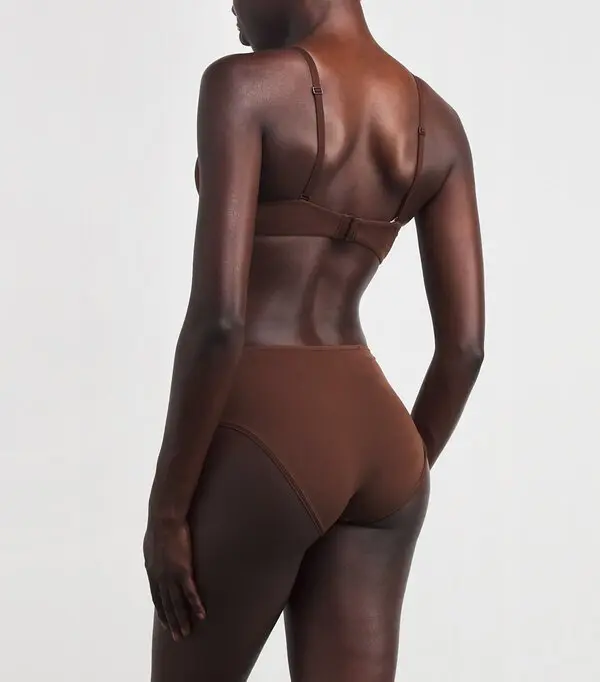 SKIMS Fits Everybody Briefs - Brown