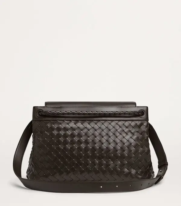 Bottega Veneta Medium Andiamo Messenger Bag