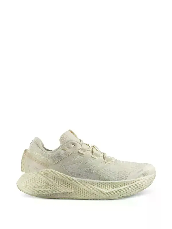 SALOMON Aero Glide 3 Sneakers