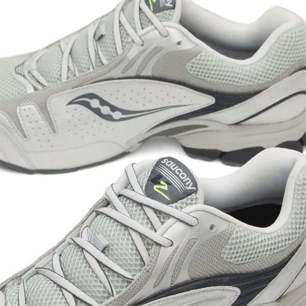 Saucony Progrid V2 Sneaker - Silver/navy
