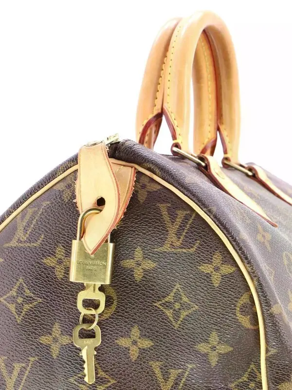LOUIS VUITTON Speedy Bandouliere 30 Monogram Canvas - Brown