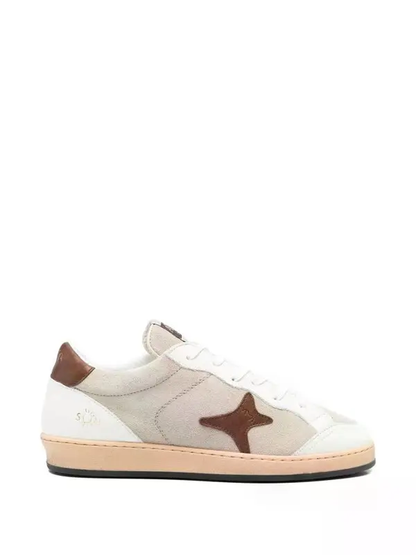 AMA-BRAND Motf Appliqué Sneakers