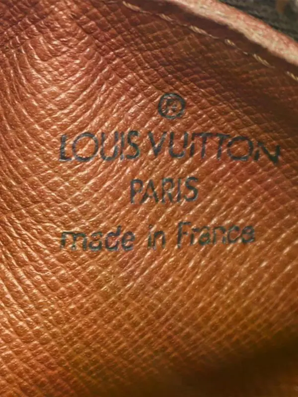 LOUIS VUITTON 1996 Monogram Papillon 26 Handbag