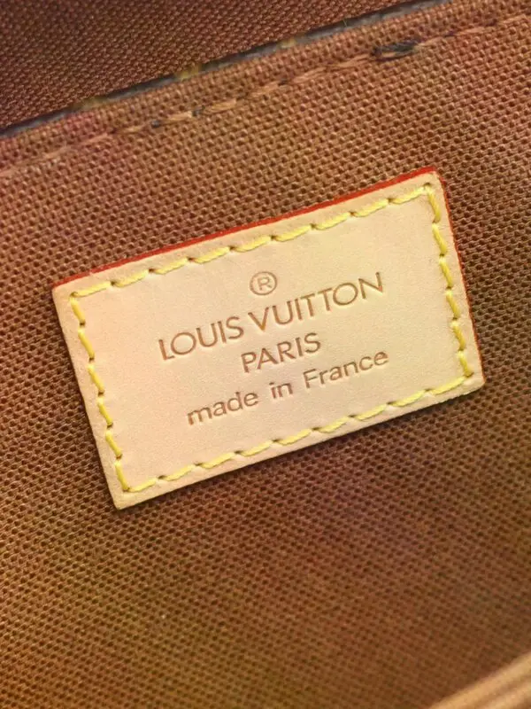 LOUIS VUITTON 2005 Monogram Marelle Shoulder Bag