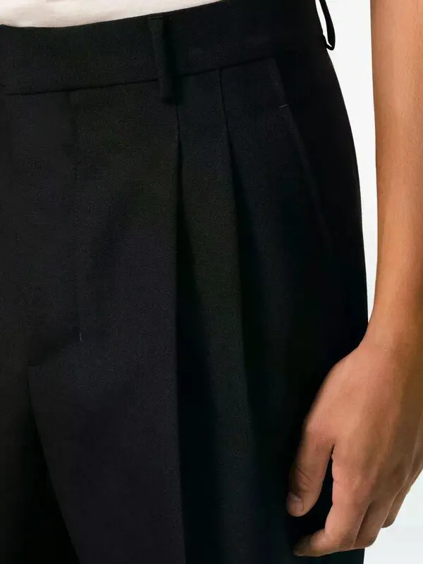 AMI Paris Pleated High-waist Bermuda Shorts - Black