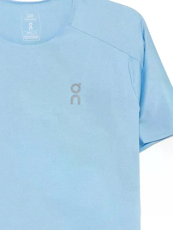 On Logo Detail Short Sleeve T-shirt