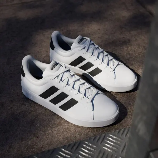 Adidas Grand Court 3.0 Sneakers - Cloud White / Core Black / Cloud White