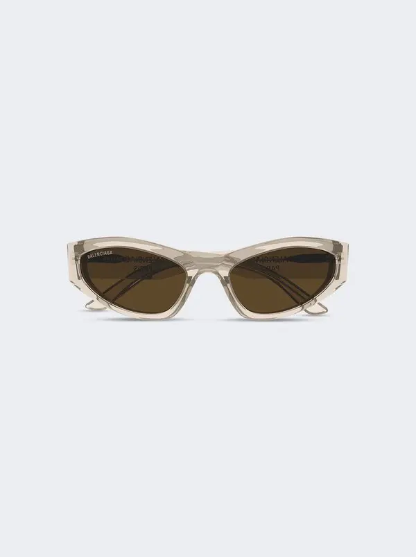 Balenciaga Cat-eye Sunglasses - A