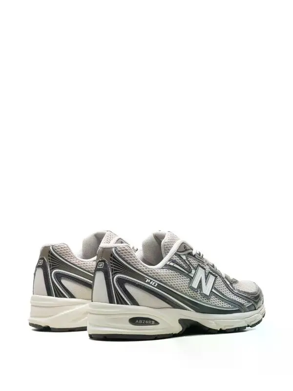 NEW BALANCE 740 Sneakers - Neutrals