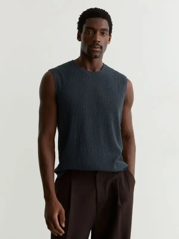REISS Melgreen Textured Crew-neck Vest