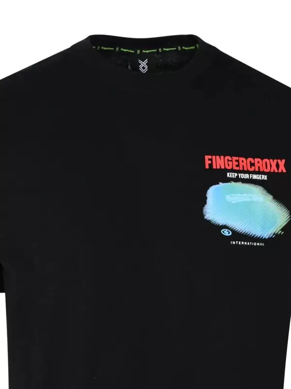 FINGERCROXX Graphic T-shirt - Black