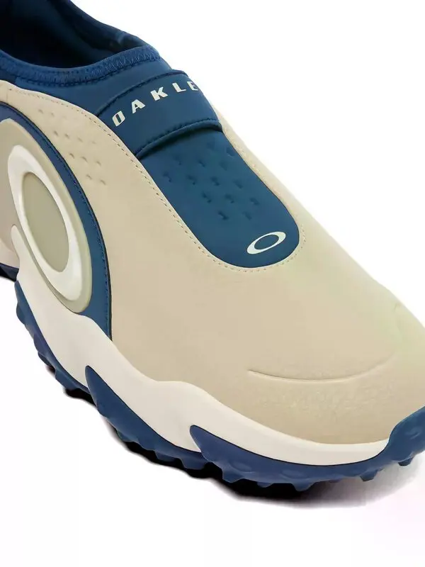 Oakley Edge Icon Slip-on Sneakers - Neutrals