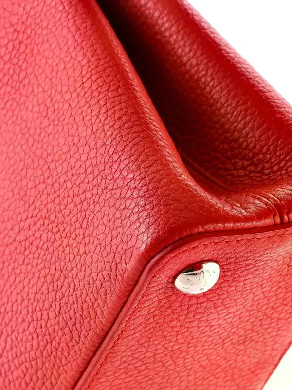 LOUIS VUITTON Capucines Bb Satchel Leather - Red