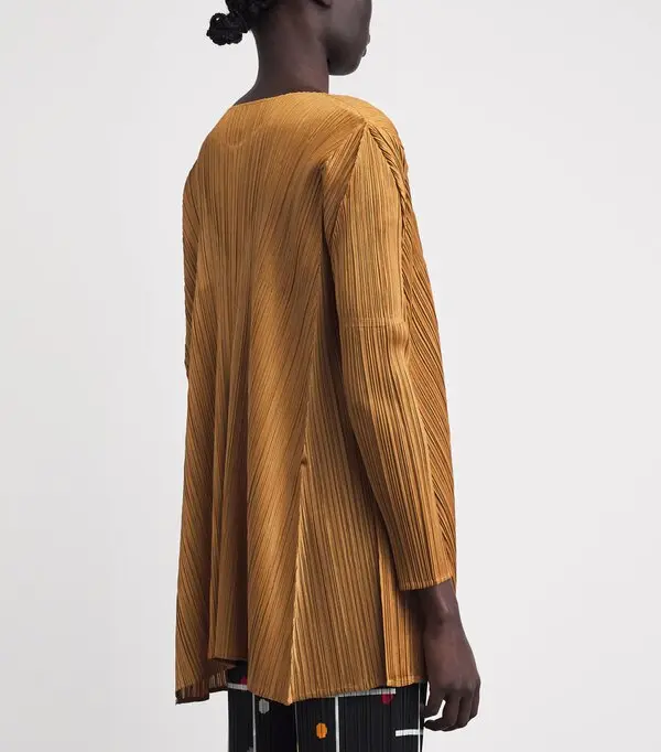 Issey Miyake Efficient Square 2 Top