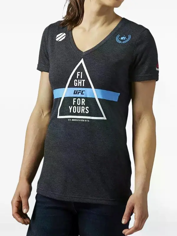 REEBOK V-neck T-shirt