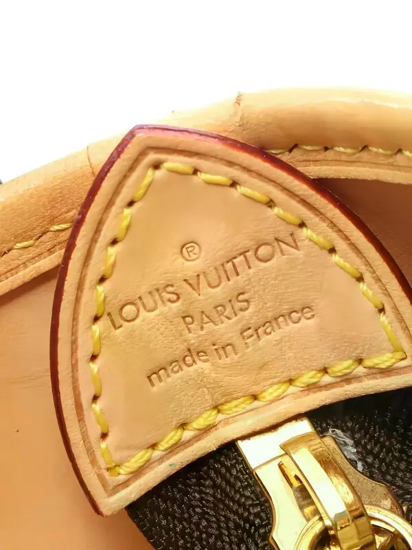 LOUIS VUITTON 2009 Boesi Mm Monogram - Brown
