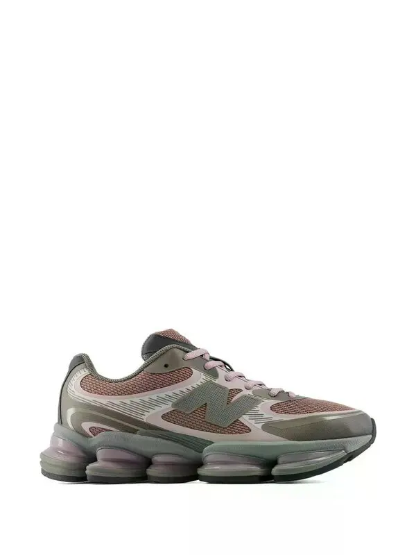 NEW BALANCE Abzorb 2000 Sneakers - Pink