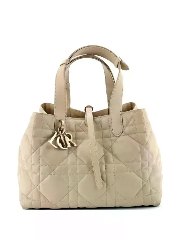 Dior Toujours Macrocannage Quilt Calfskin Medium Tote Bag - Neutrals