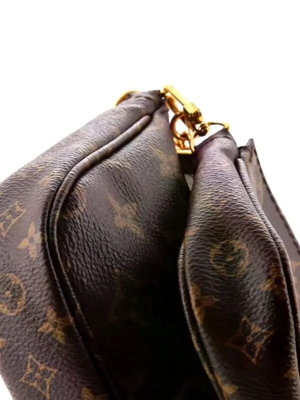LOUIS VUITTON Multi Pochette Accessoires Monogram Canvas - Brown