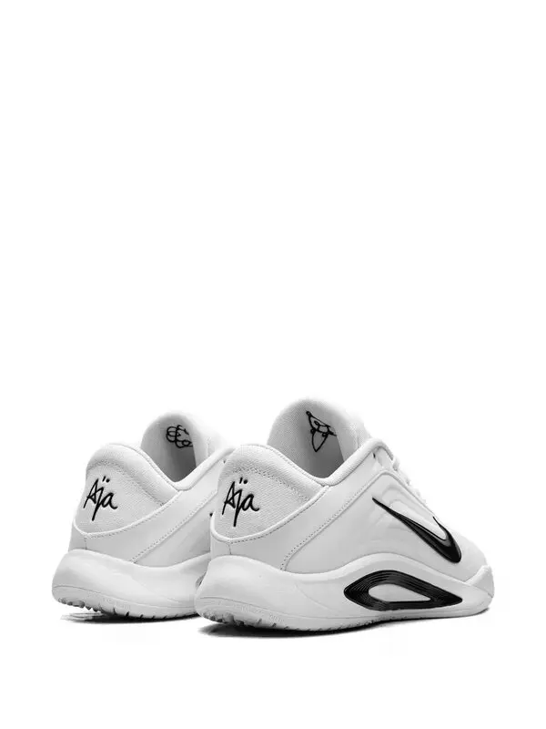 Nike Logo Detail Sneakers