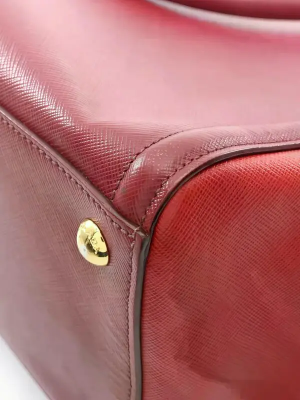 Prada 2000s Triangle-logo Leather Handbag - Red