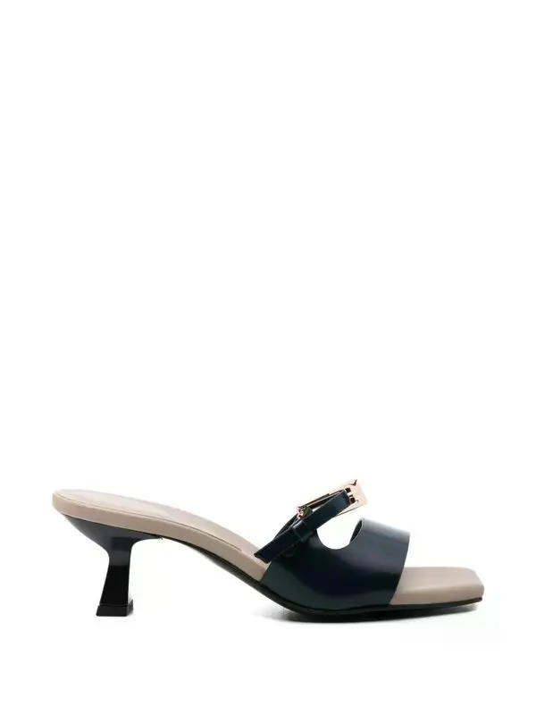 DONNARÌ Buckle-fastening Leather Sandals