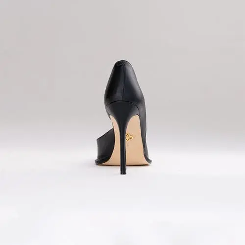 JAZMINE KIONNA Jazmine Pointed Pump