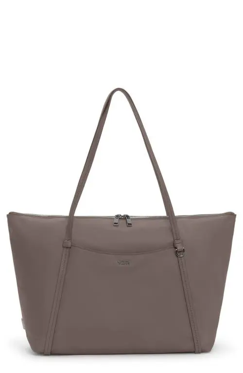 Tumi Q Tote - Mink