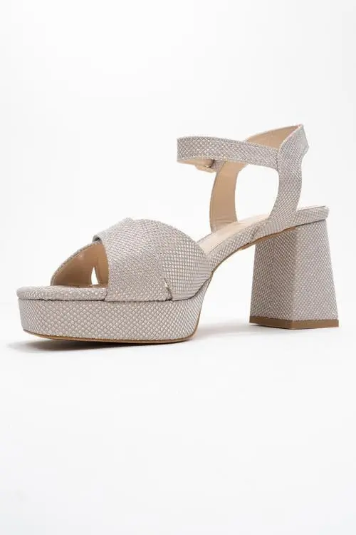 PROLOGUE SHOES Lisbon Platform Block Heel Sandal - Gold