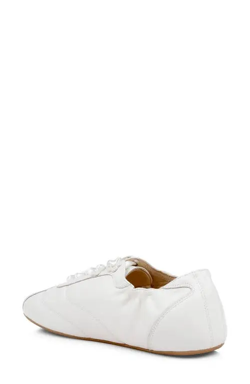 Badgley Mischka Wilmott Low Top Sneaker - White Leather