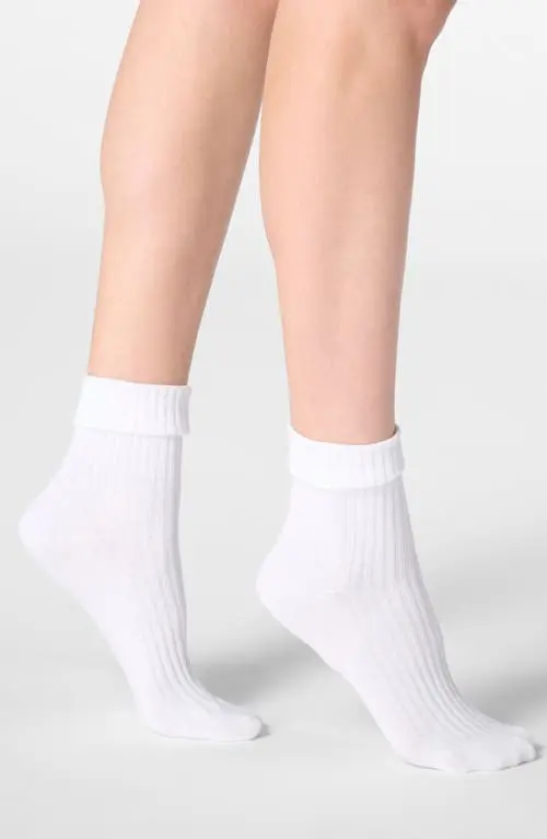 Oroblu Cotton Blend Rib Crew Socks - White