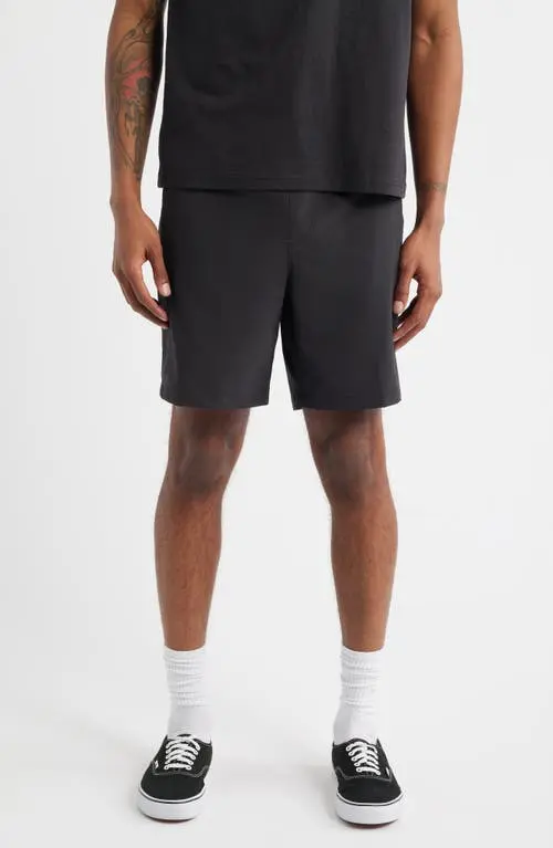 VANS Outline Hybrid Shorts