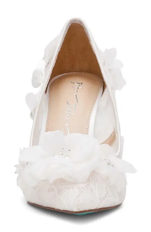 Betsey Johnson Darcy Pointed-toe Pump - Ivory