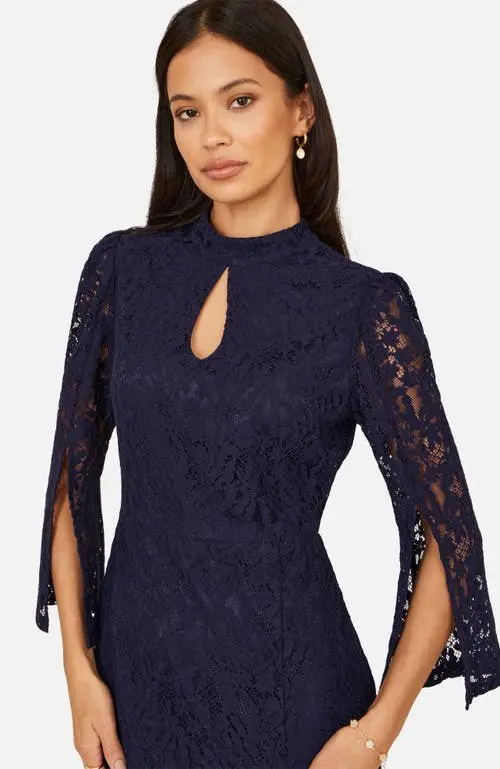 YUMI Lace Fitted Midi Dress