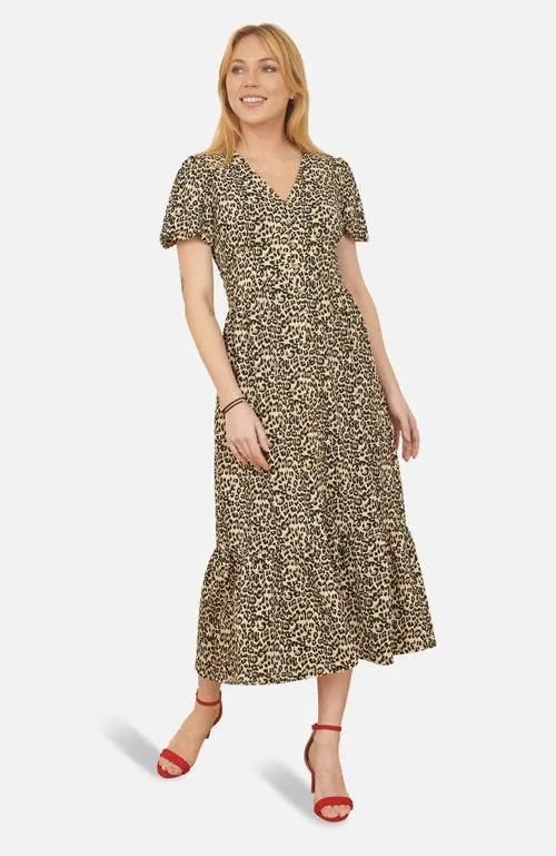 YUMI Pleated Button Through Midi Dress - Brown