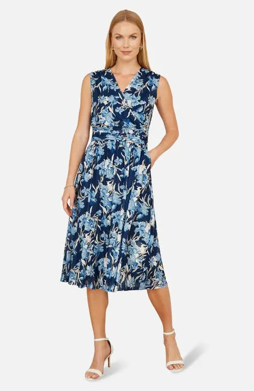 YUMI Floral Wrap V-neck Midi Dress