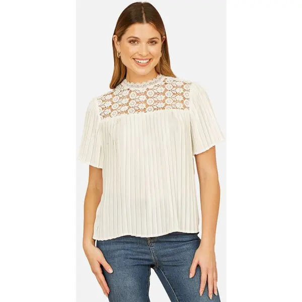 YUMI Lace Panel Pleated Top