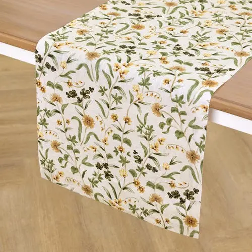SOLINO HOME Linen Table Runnerfall Botanical