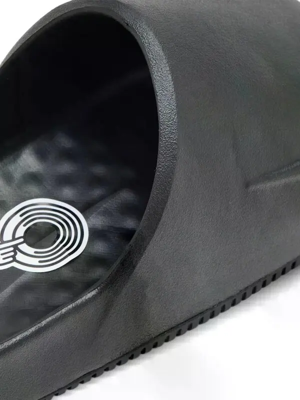 Nike Calm 2.0 Embossed-logo Slides