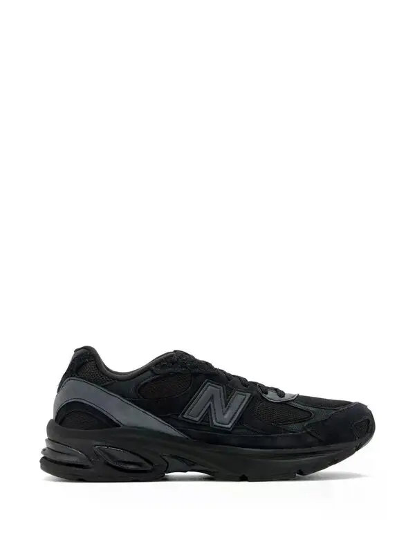 NEW BALANCE 2010 Logo Sneakers - Black